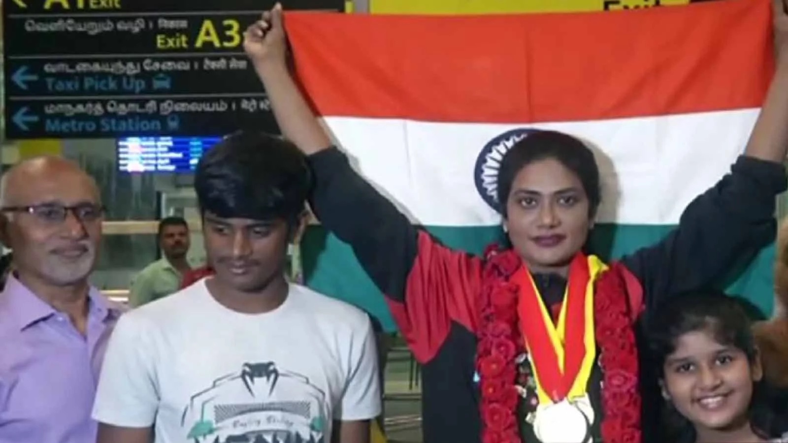 Arathi Arun Bags 5 Gold Medals At Commonwealth Powerlifting ...