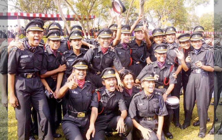 Proud Moment: Indian Army To Commission Its First Batch Of Women ...