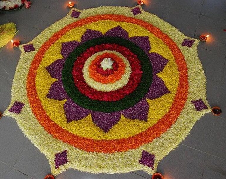 20+ Onam Pookalam & Rangoli Design Ideas With Flowers