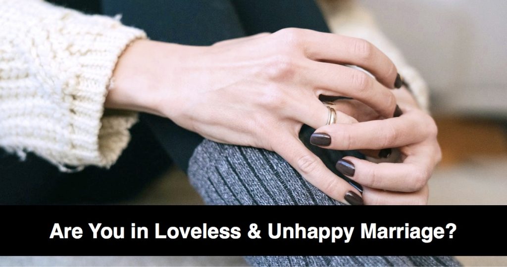 7 Important Signs Of Unhappy Marriage | Are You In Loveless Marriage?