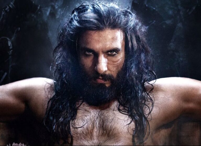 12 Bollywood Actors With Most 100 Crores Movies In India