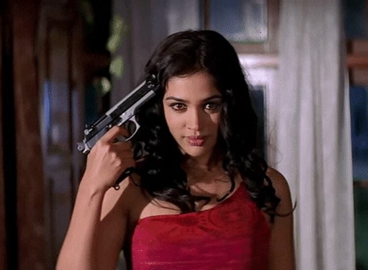 Even After 20 Years, Raaz Still Remains The Best Bollywood Horror Movie ...
