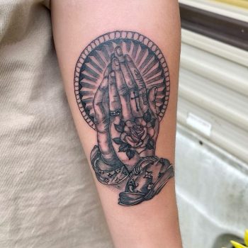 Top 35 Best Praying Hands Tattoo Designs [2023]