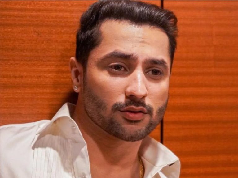 9 Richest Indian YouTubers Who Started From Nothing & Left Many Inspired